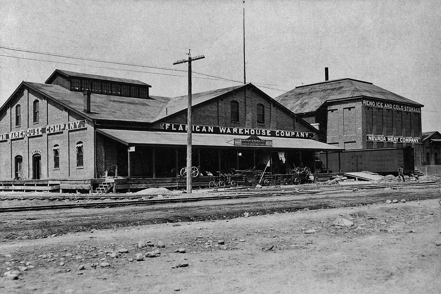 Town Building (1868-1912) | 4th Street Prater Way History Project